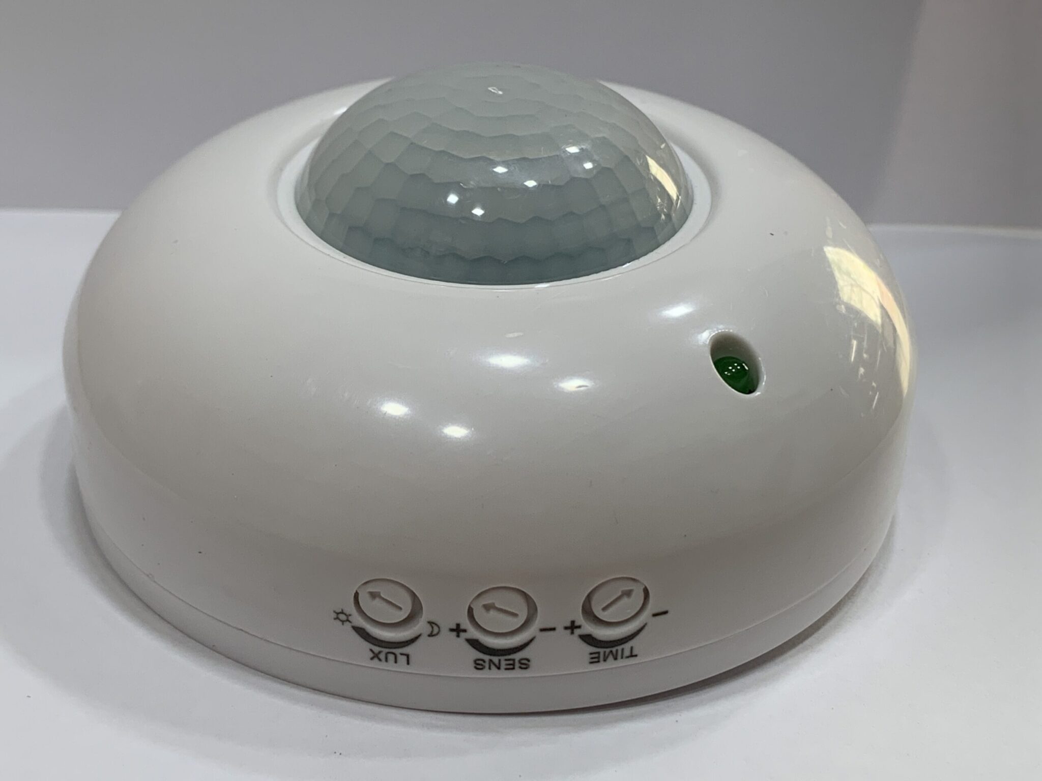 INFRARED MOTION SENSOR - Dishikaelectric